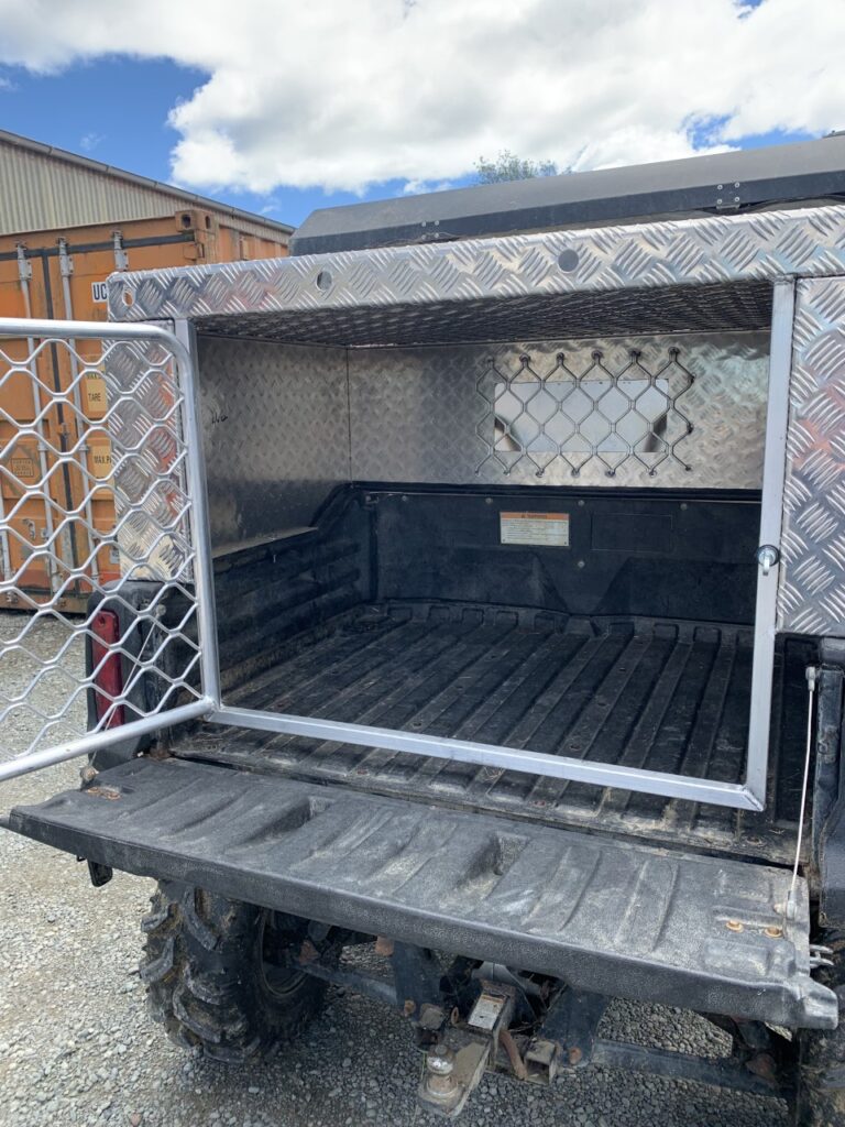 Dog Boxes - Smith Attachments