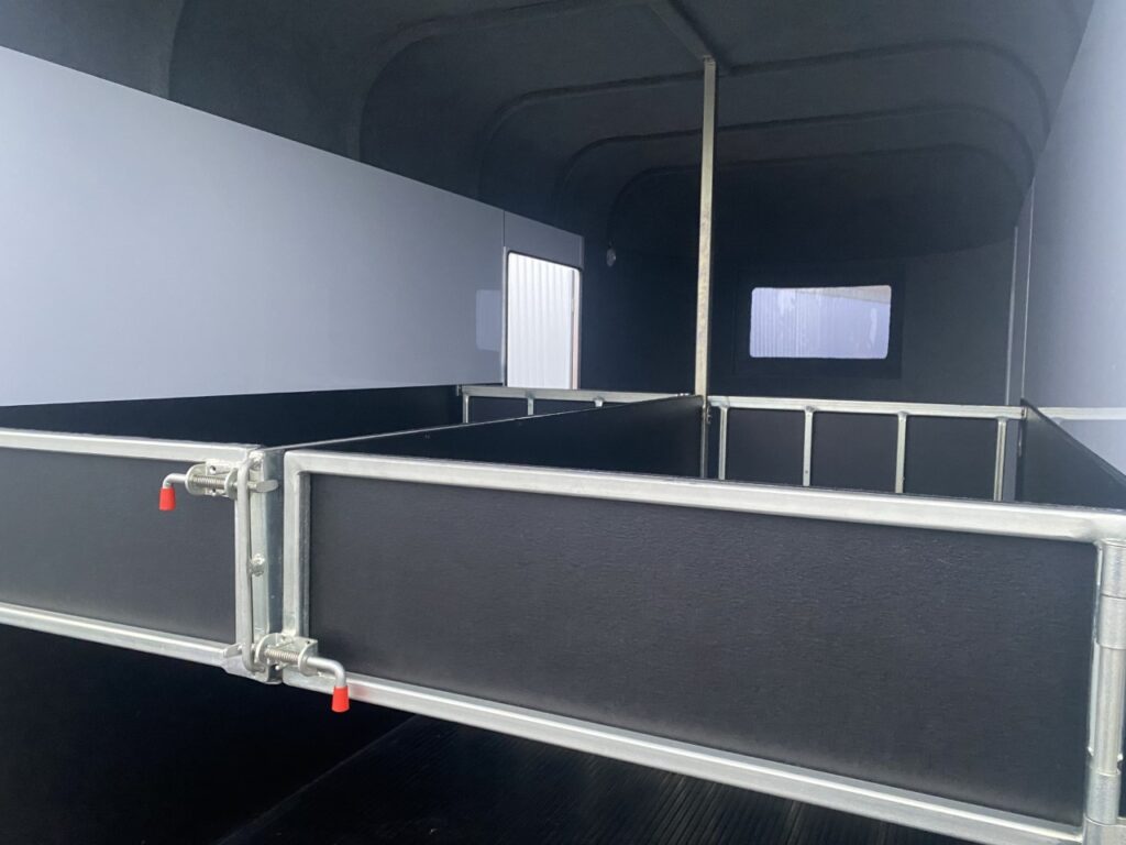 Straight Load XW - With Basic Wooden Cabinet and Rug Rack - Smith ...