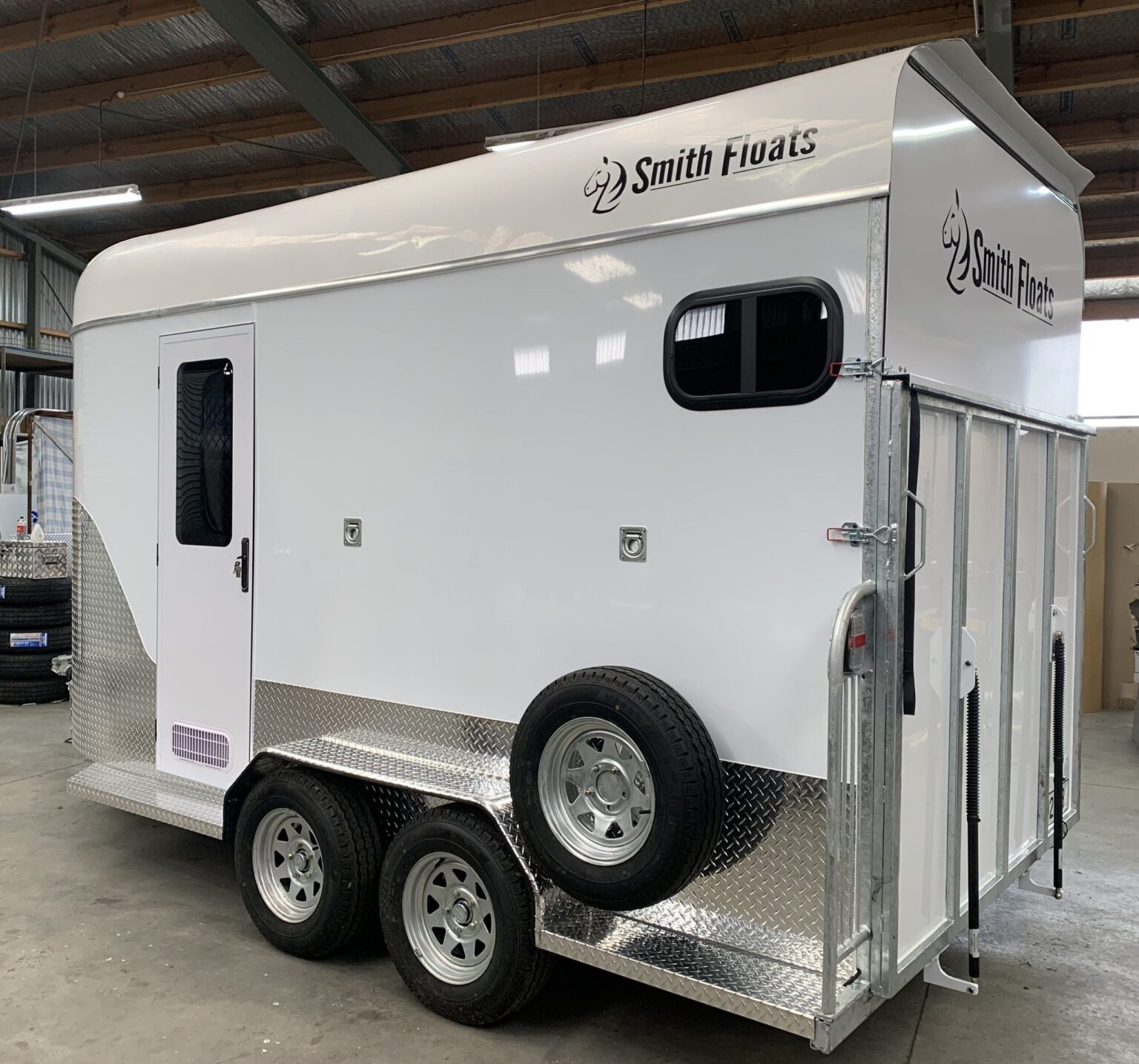 Straight Load XW - Smith Attachments